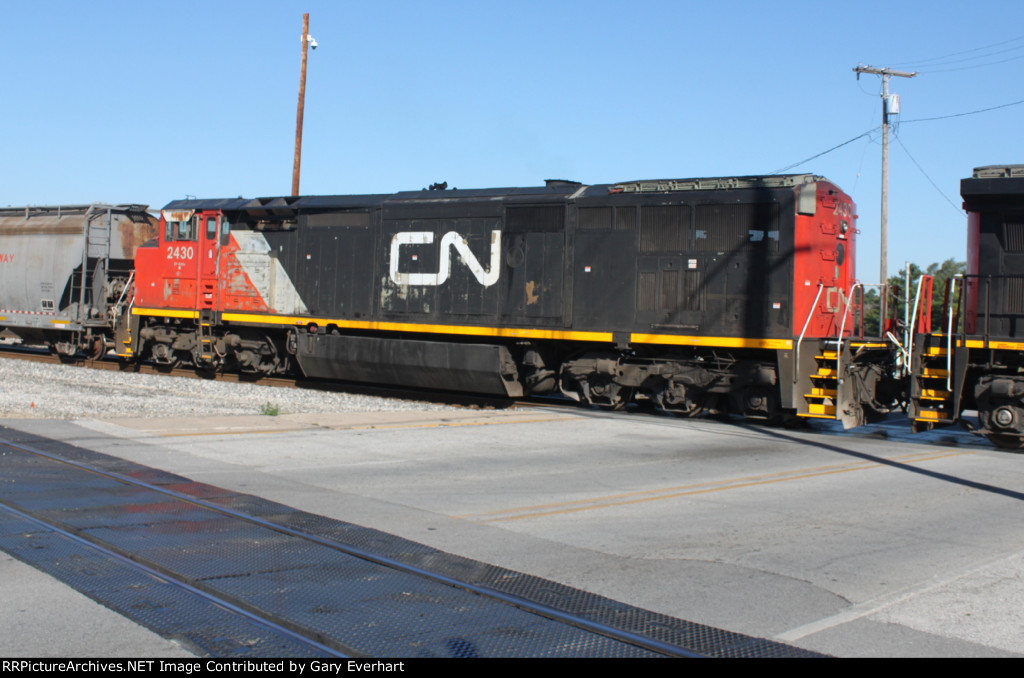 CN 2430